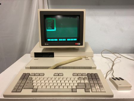 Olivetti AT&T PC 7300 - Hack42